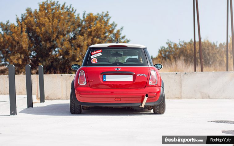 Mini R50 D Stance. Una base perfecta para este estilo